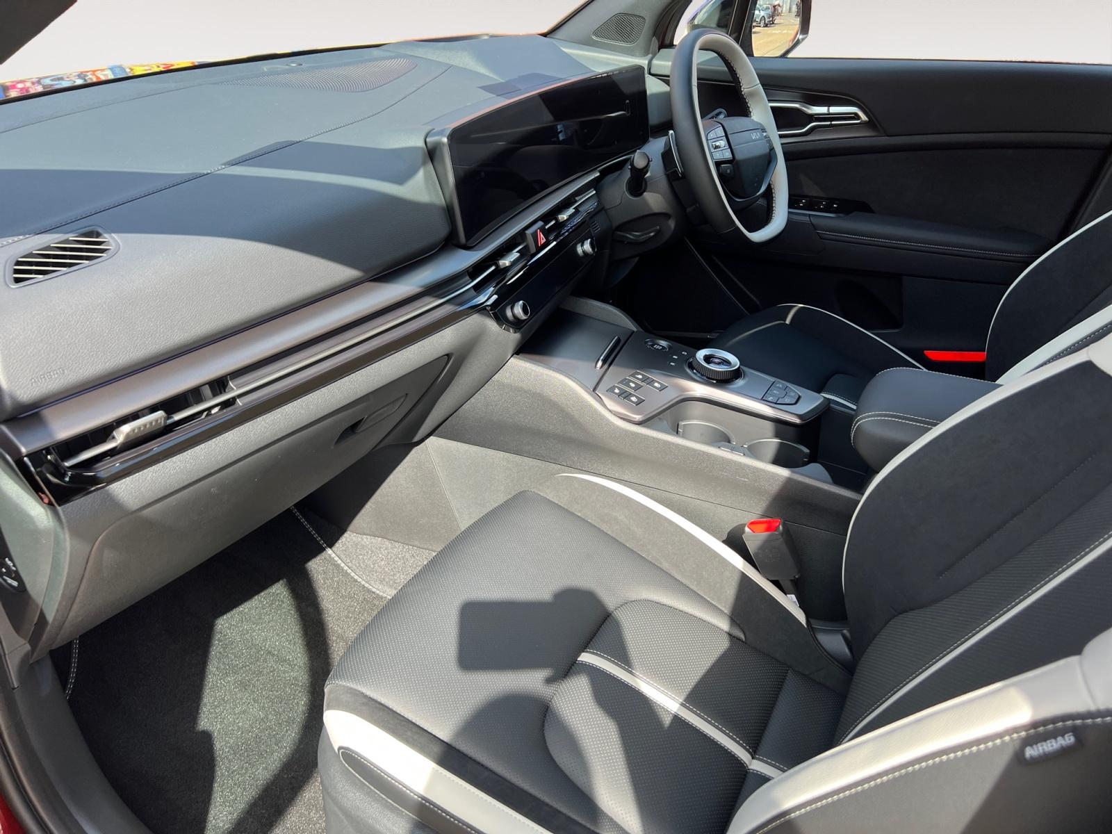 Used Kia Sportage 1.6 T-GDi DCT GT-LINE S 2025 5dr Automatic (LN75RUA ...
