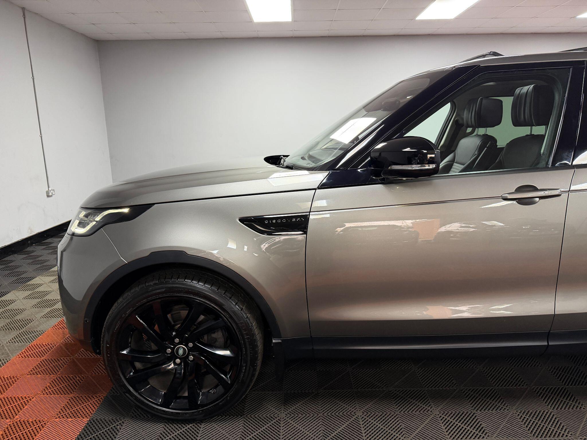 Used Land Rover DISCOVERY 3.0 TD V6 First Edition Auto 4WD Euro 6 (s/s ...