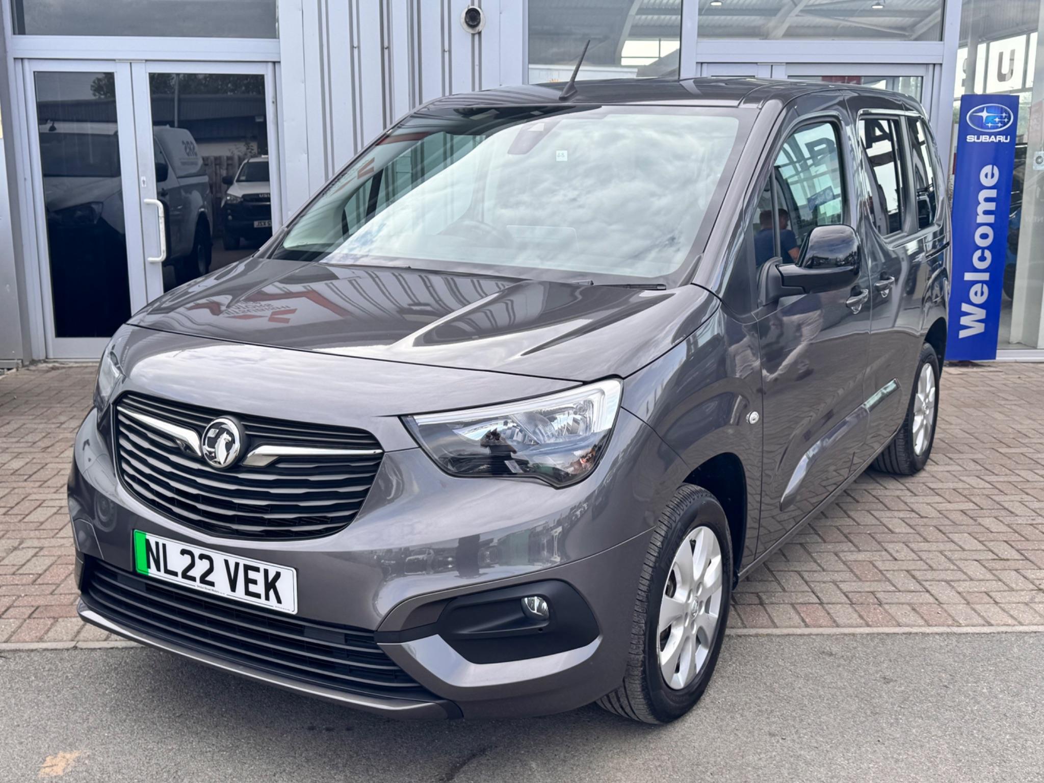 Used Vauxhall Combo life electric 50kWh SE Auto 5dr (5 Seat, 7.4kW ...
