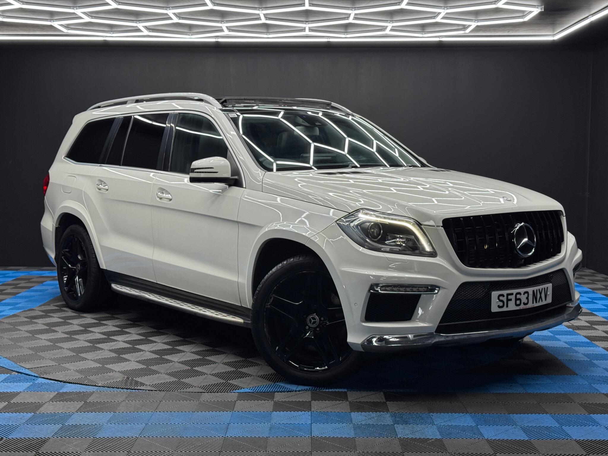 Exciting Mercedes Benz Gl Class 350 Gallery