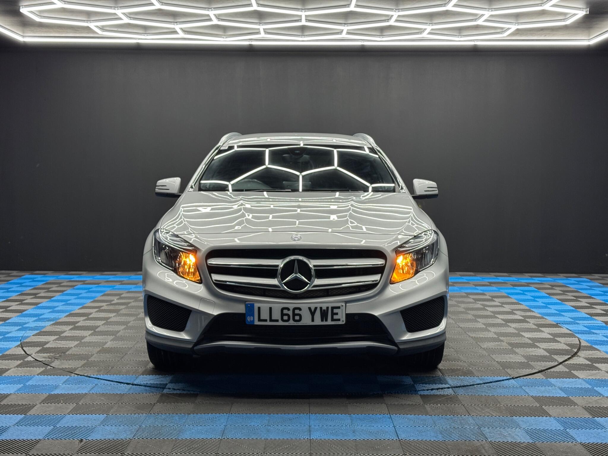 Used Mercedes-Benz GLA 2.1 GLA200d AMG Line 7G-DCT Euro 6 (s/s) 5dr ...