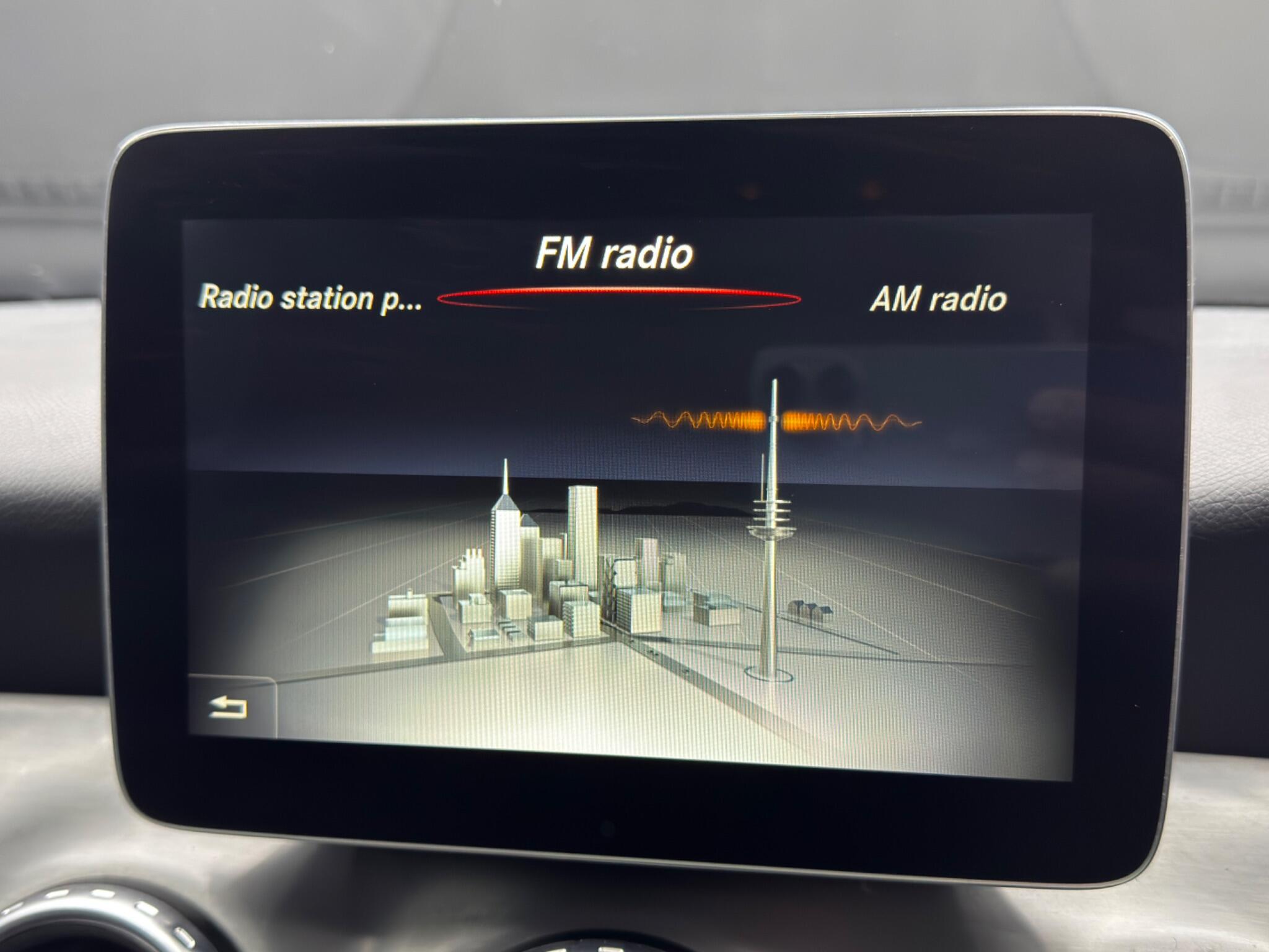 Used Mercedes-Benz GLA 2.1 GLA200d AMG Line 7G-DCT Euro 6 (s/s) 5dr ...