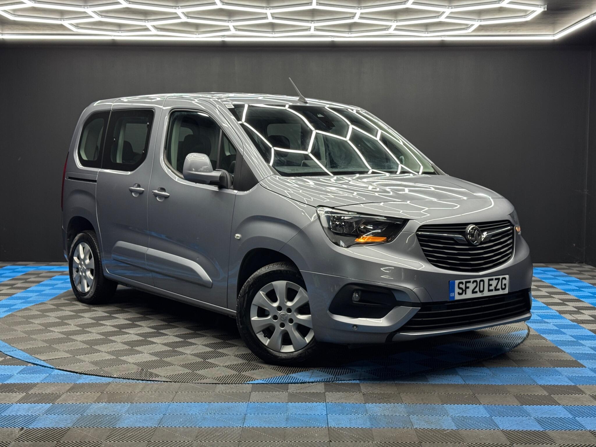 Used Vauxhall Combo Life 1 2 Turbo Energy Euro 6 s s 5dr 7 Seat
