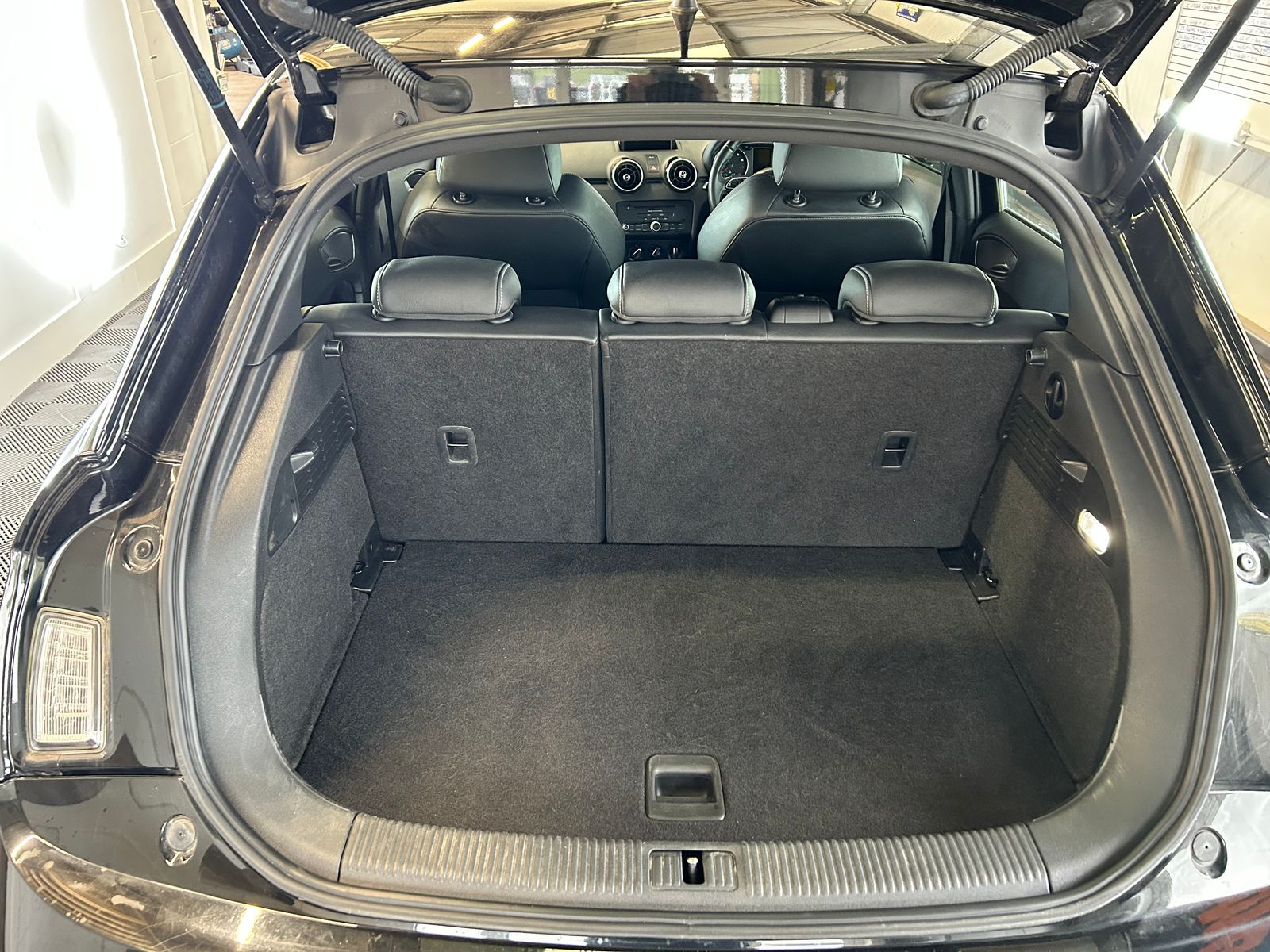 Used Audi A1 1.4 TFSI S line Style Edition Sportback 5dr Petrol Manual ...