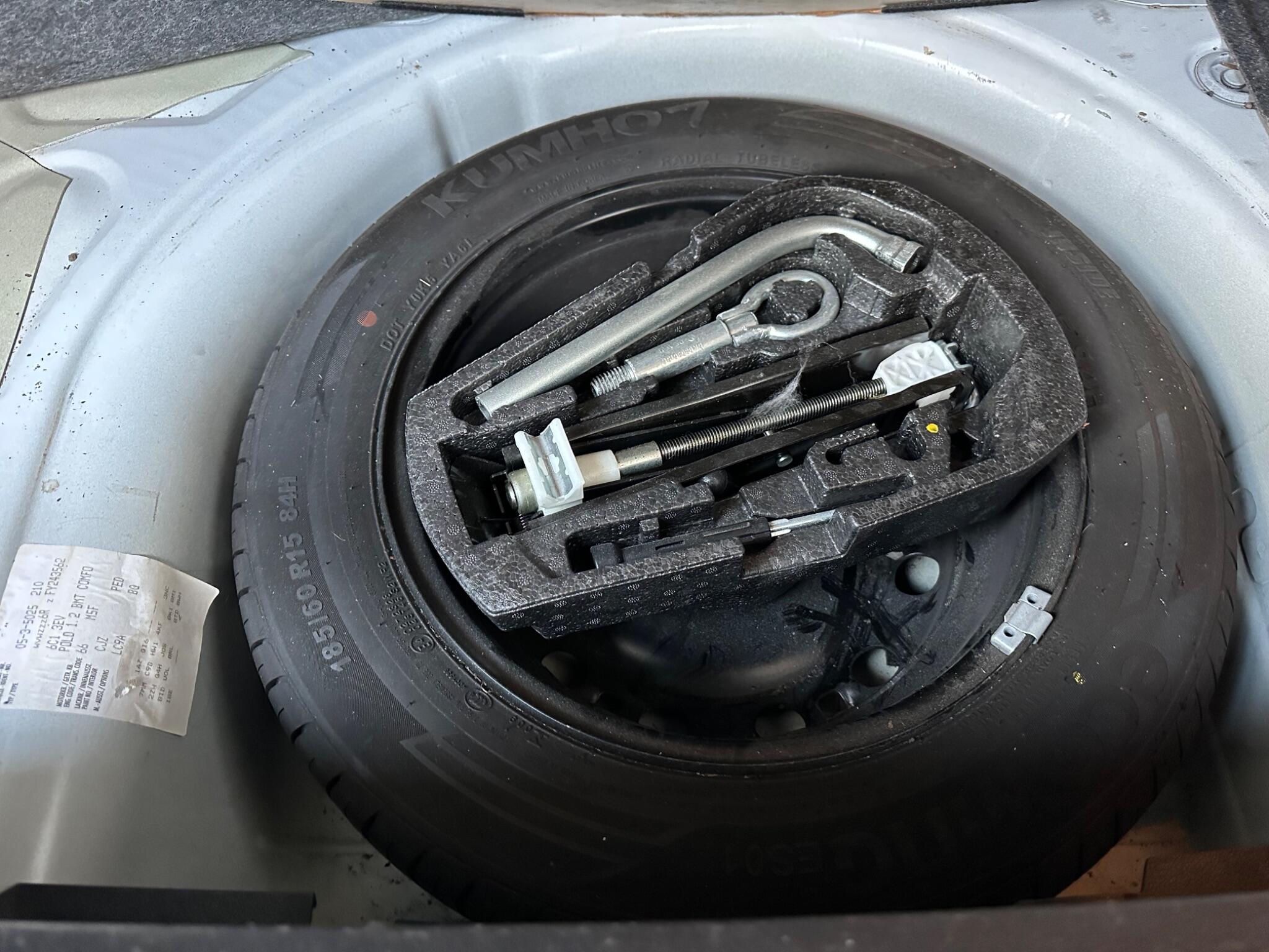 Used Volkswagen Polo 1.2 TSI BlueMotion Tech SE Design Euro 6 (s/s) 5dr ...