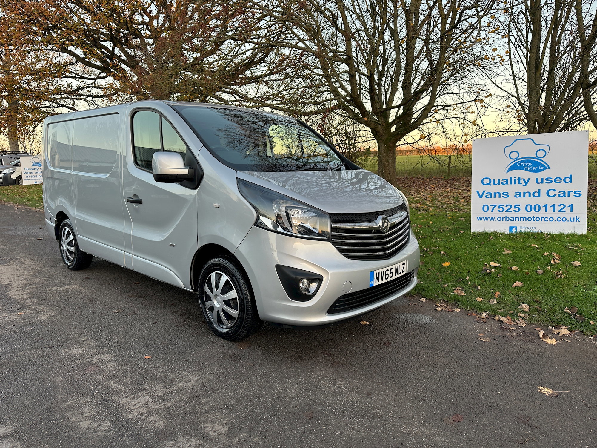 Used Vauxhall Vivaro 2700 L1H1 CDTI P/V SPORTIVE 2015 4dr Manual ...