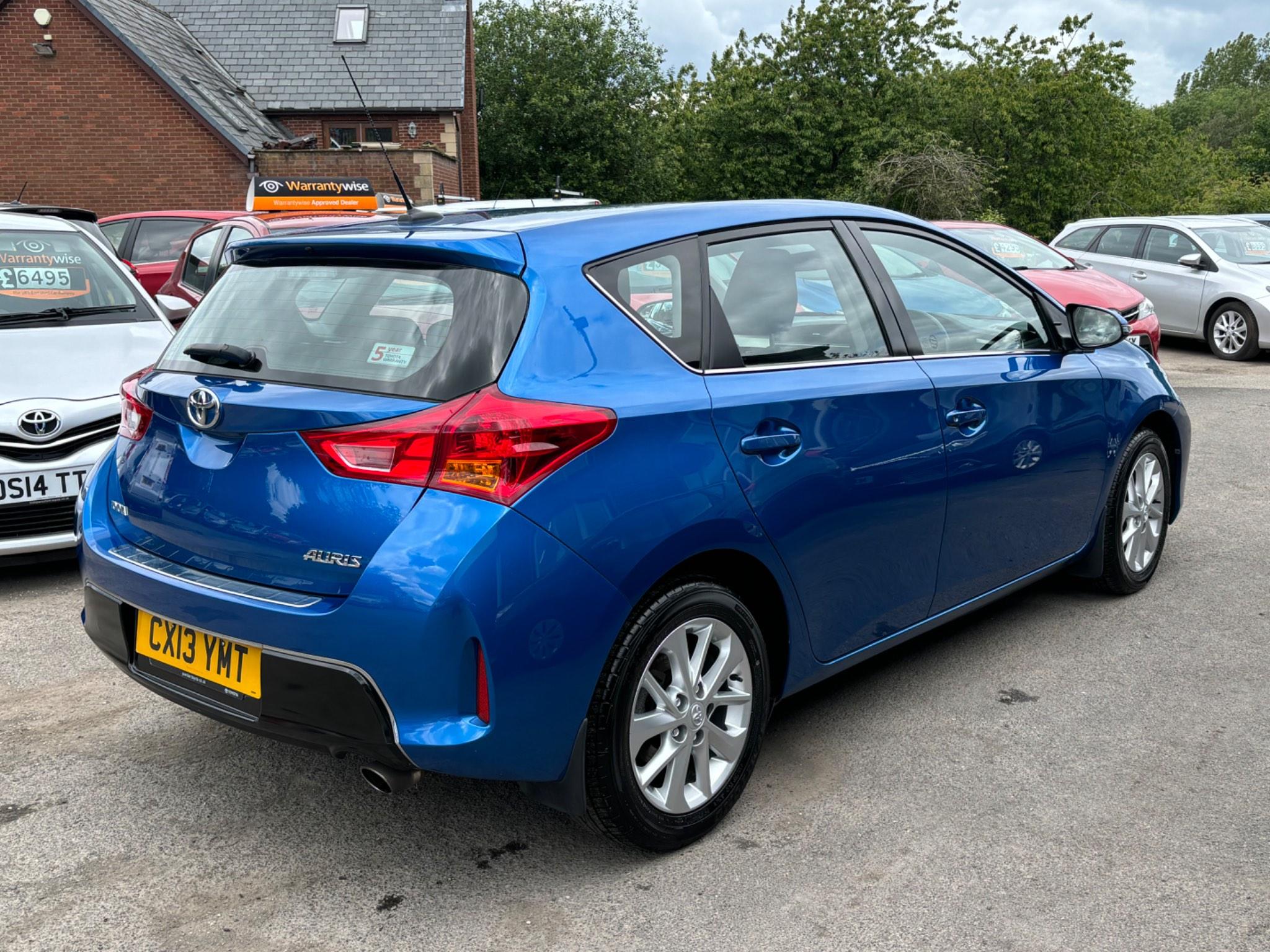 Used Toyota Auris 1.6 V-Matic Icon Euro 5 5dr 2013 5dr Manual (CX13YMT ...