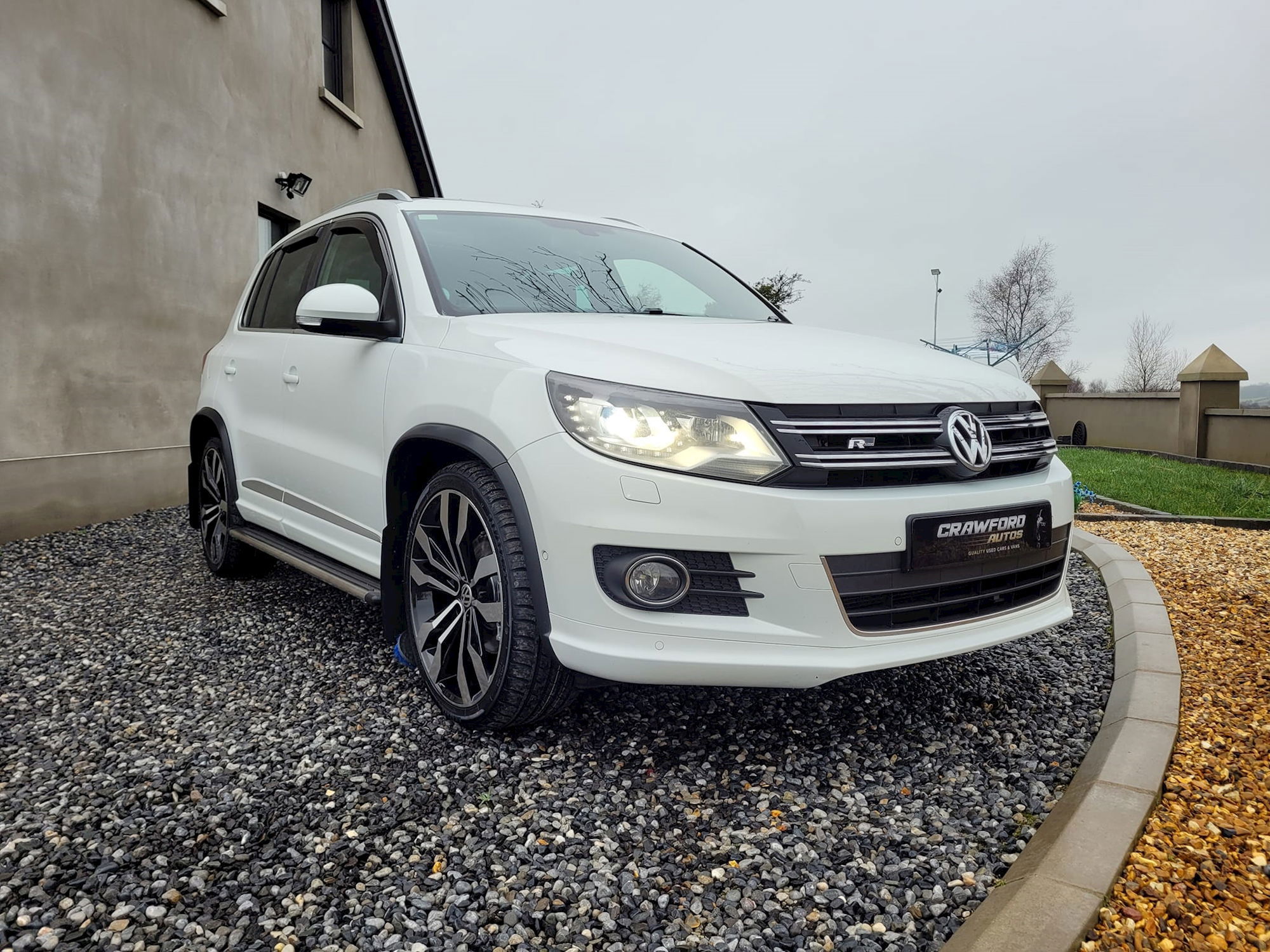 Used Volkswagen Tiguan R LINE TDI BLUEMOTION TECH 4MOTION DSG 2014 5dr ...