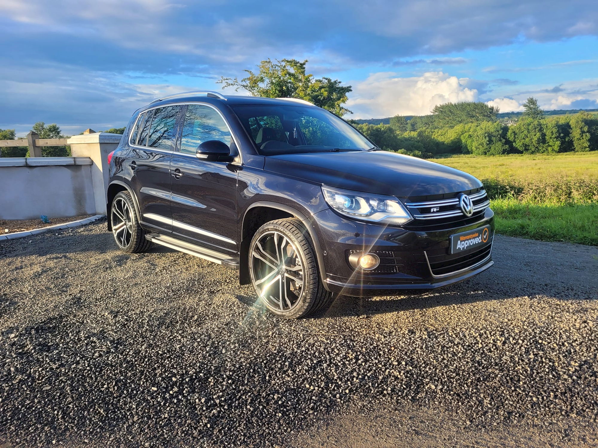 Used Volkswagen Tiguan R LINE TDI BLUEMOTION TECHNOLOGY 4MOTION 2013 ...