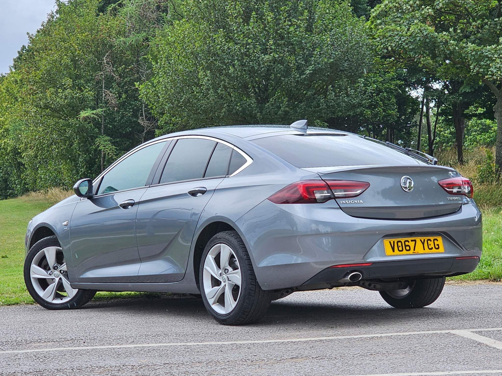 Used Vauxhall Insignia 2.0 Turbo D BlueInjection SRi Nav Grand Sport ...