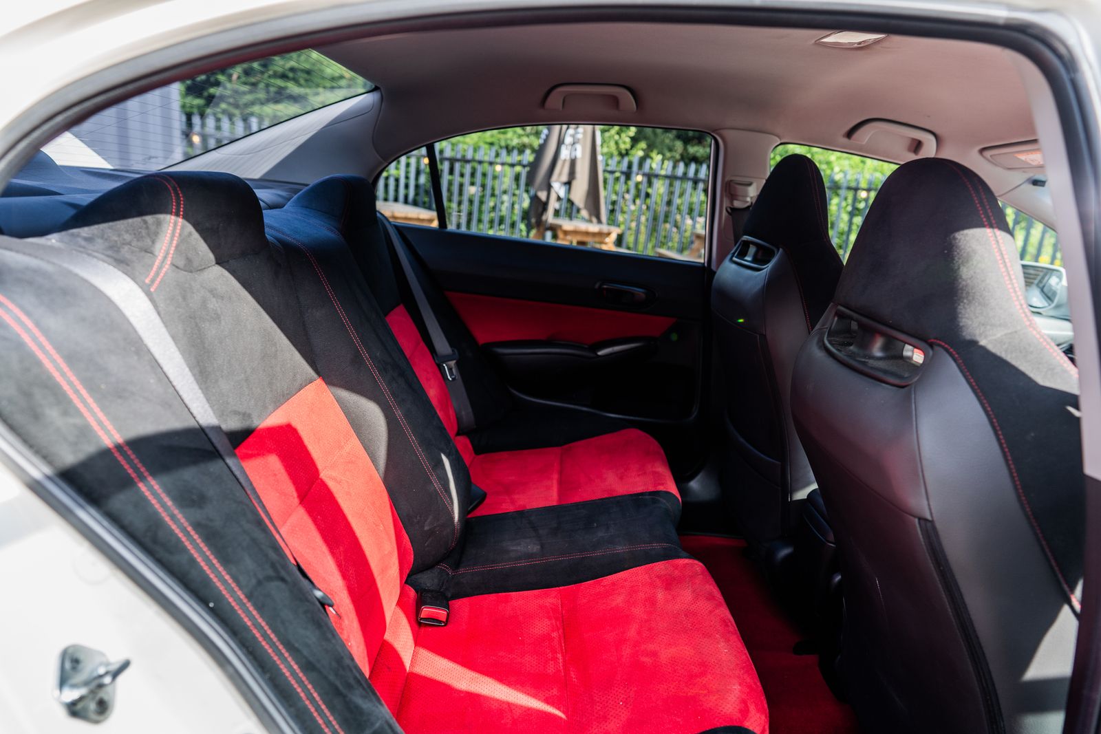Used Honda Integra FD2 Type R 2008 4dr Manual (YJ08VTP) | Lowe Classics