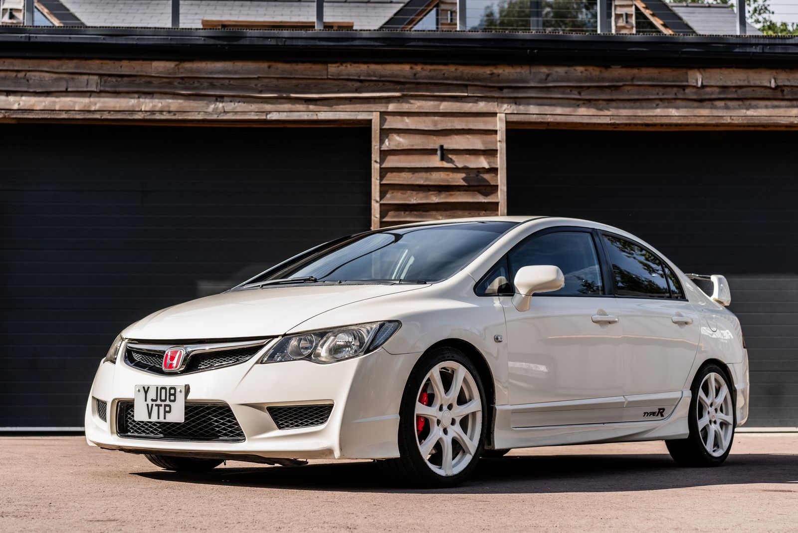 Used Honda Integra FD2 Type R 2008 4dr Manual (YJ08VTP) | Lowe Classics