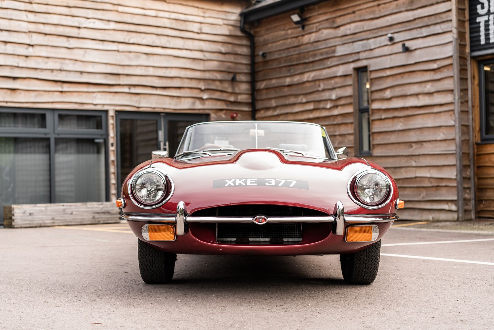 Used Jaguar MK II E-Type 1968 2dr Manual (XKE377) | Lowe Classics