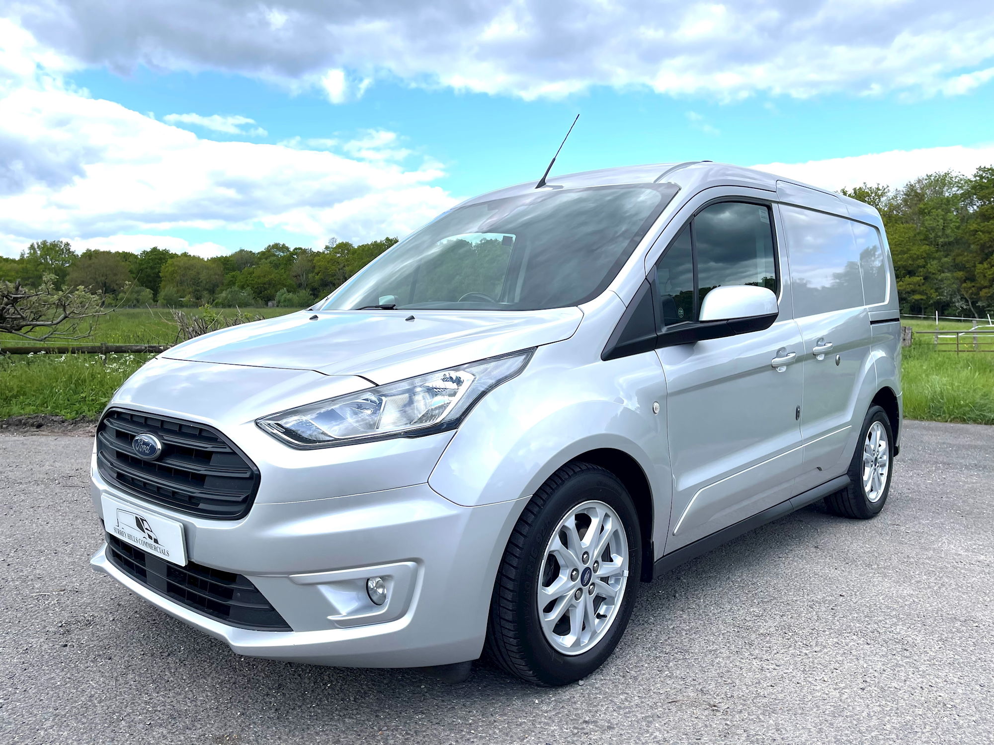 Used Ford Transit Connect 200 LIMITED 1.5 TDCi 120 PS L1 Euro 6 2018 ...