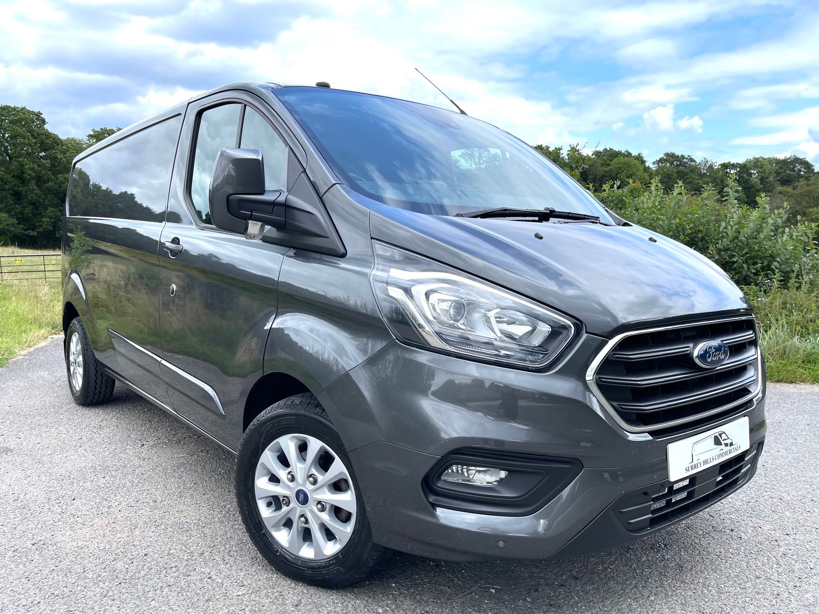 Used Ford Transit Custom 300 LIMITED LWB L2 2.0 TDCi 130 BHP Euro 6 ...