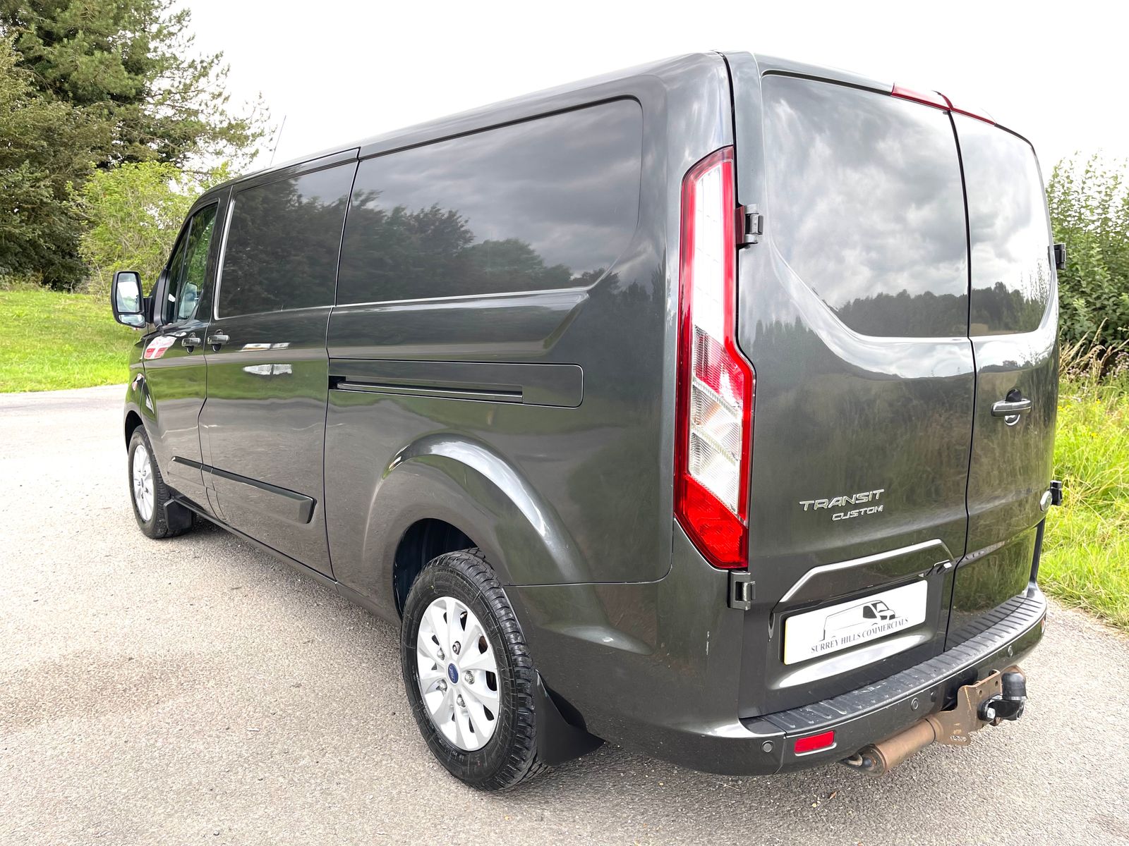 Used Ford Transit Custom 300 LIMITED LWB L2 2.0 TDCi 130 BHP Euro 6 ...