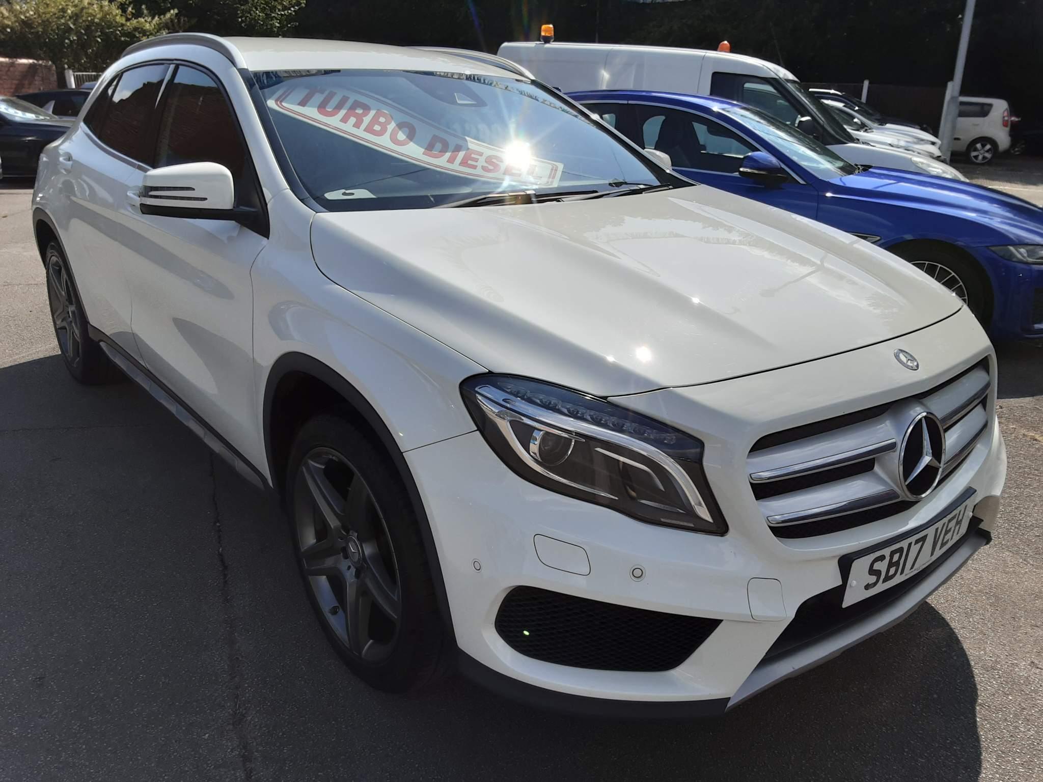 Used Mercedes-benz GLA 2.1 GLA220d AMG Line (Premium) 7G-DCT 4MATIC ...