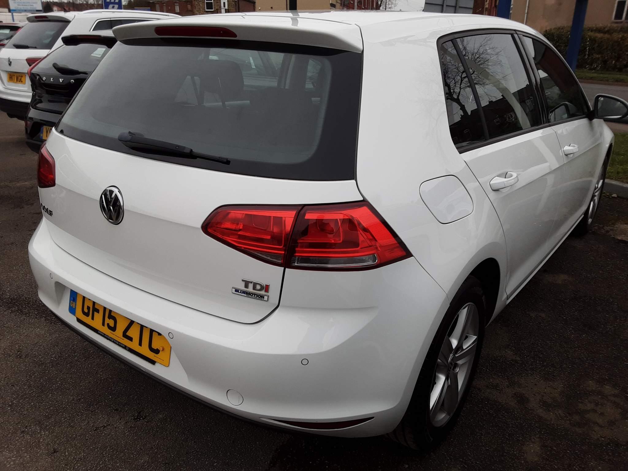 Used Volkswagen Golf 1.6 TDI BlueMotion Tech Match Euro 5 (s/s) 5dr ...