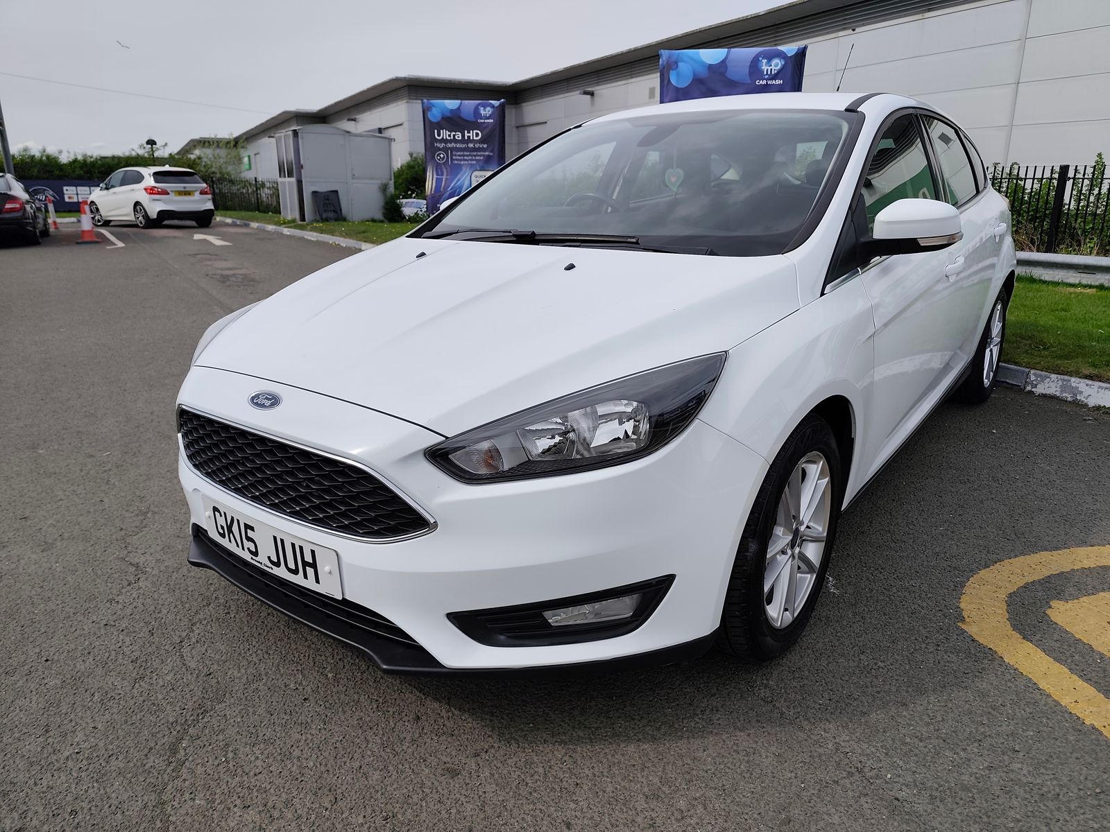 Used Ford Focus 1.0L Zetec Hatchback 5dr Petrol Manual Euro 6 (99 bhp ...