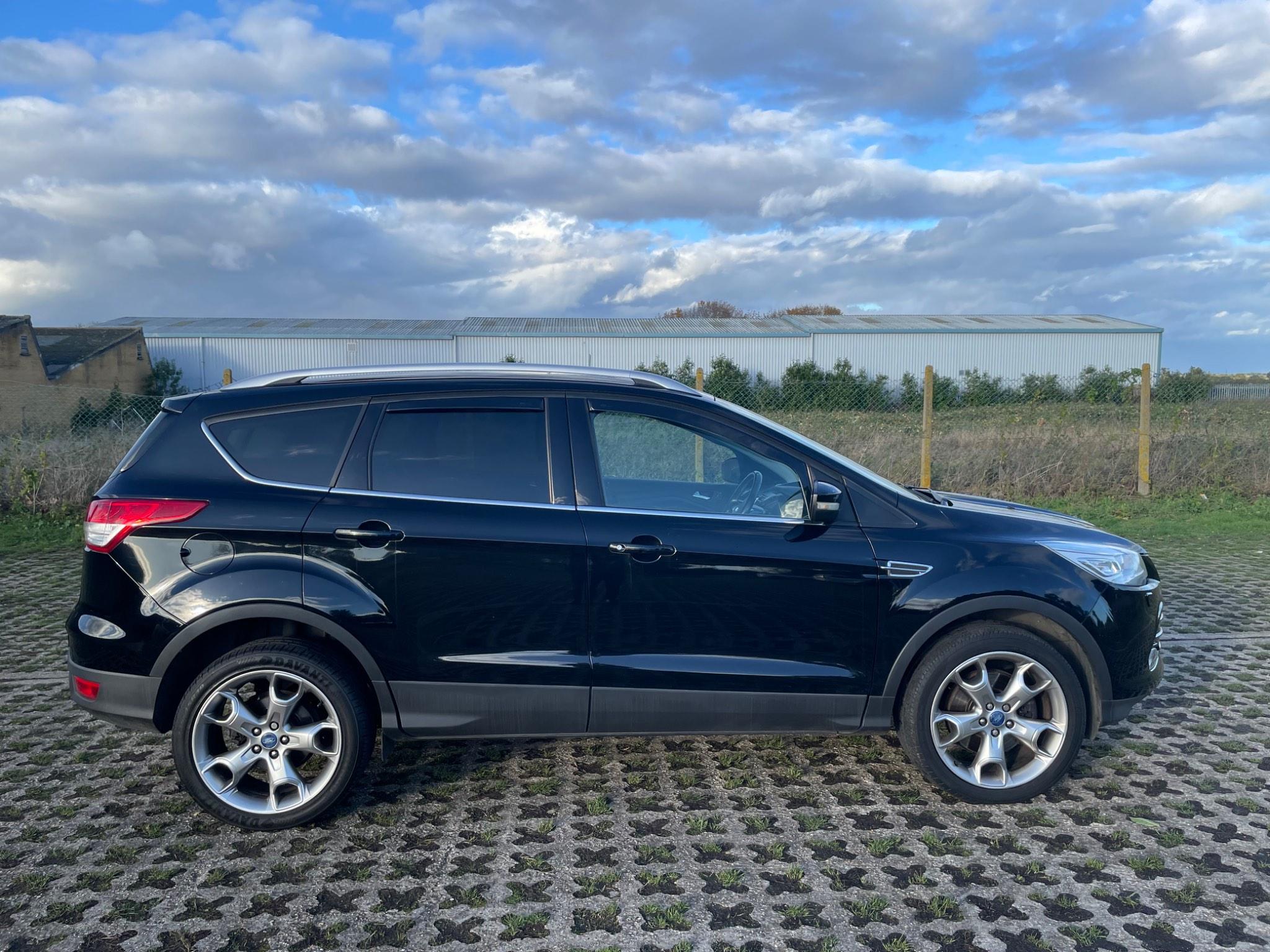 Used Ford Kuga 2.0 TDCi Titanium X Powershift AWD Euro 6 (s/s) 5dr 2015 ...