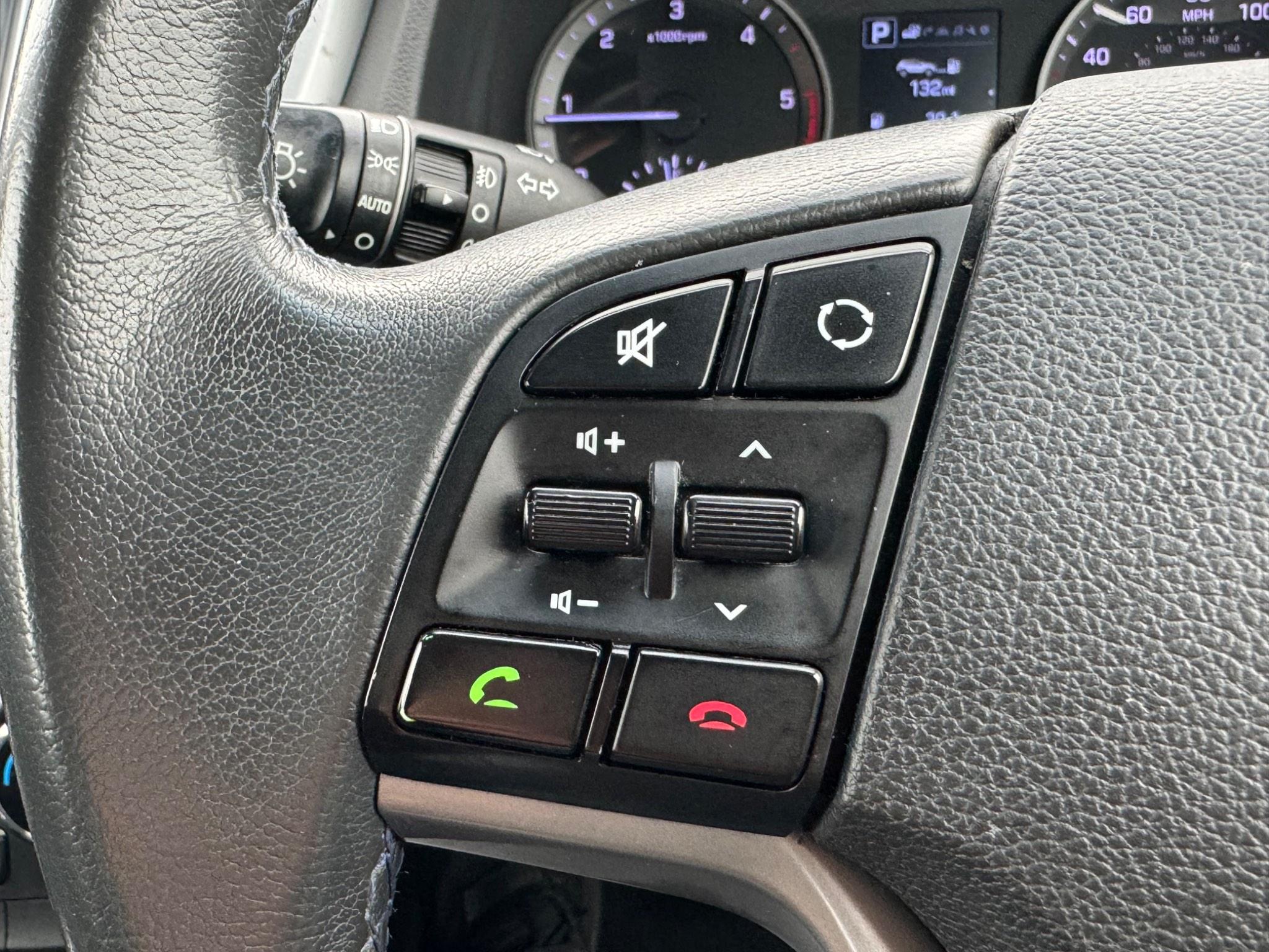 Used Hyundai Tucson 1.7 CRDi Blue Drive SE Nav DCT Euro 6 (s/s) 5dr ...